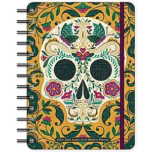 Sugar Skull 2022 - 2023 On-the-Go Weekly Planner: 17-Month Calendar with Pocket (Aug 2022 - Dec 2023, 5" x 7" closed)