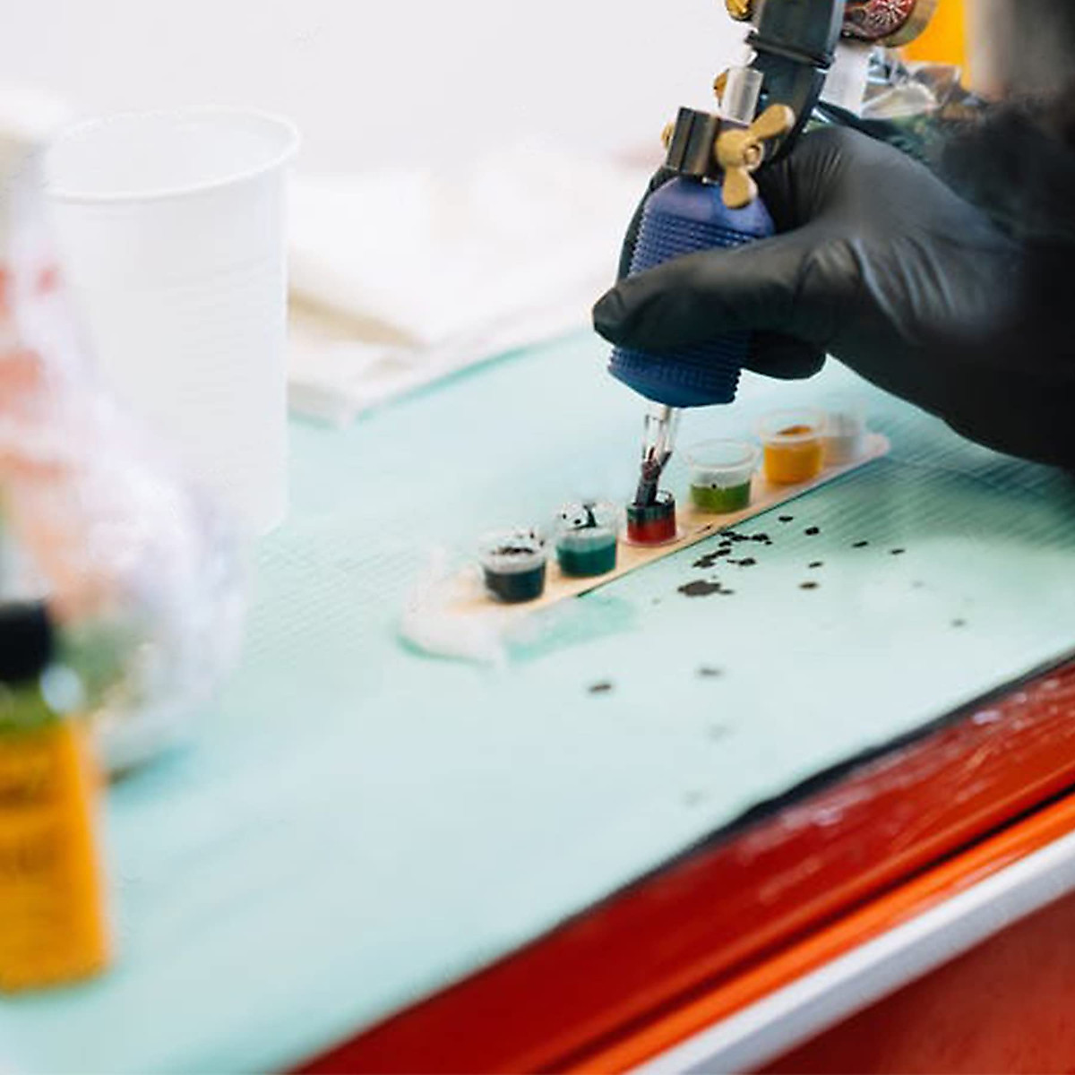 Romlon Tattoo Ink Cap Cups 1000Pcs Tattoo Ink Cups Tattoo Ink Caps Disposable Plastic Pigment Caps Cups for Tattoo Ink Tattoo Pigment Tattoo Accessories Tattoo Kits Tattoo Supplies Sizes #9 Small