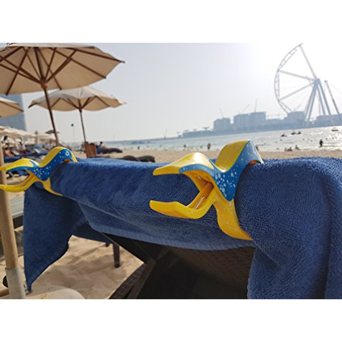 Multifunctional Clips Tuuli, Set of 4 Clothes Beach Towel Pegs, Design Pink Shark and Dolphin