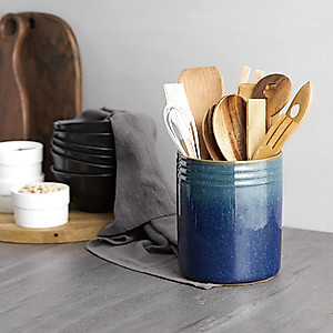 ZONESUM Kitchen Utensil Holder for Countertop, 7.2" Large Ceramic Utensil Crock with Table-Protection Cork Mat, Cooking Utensil Holder for Kitchen Decor, Starry Blue