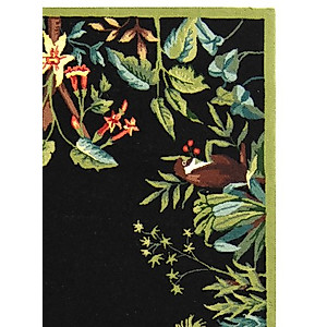 SAFAVIEH Chelsea Collection 5'6" Round Black / Green HK295B Hand-Hooked French Country Wool Area Rug