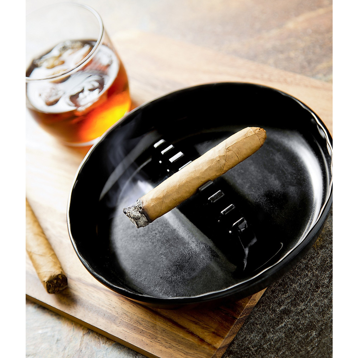 Fox Run 6121 Melamine Ash Tray, 6.75 x 6.75 x 1.25 inches, Black