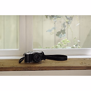 Fujifilm X-M1 Compact System 16MP Digital Camera with 3-Inch LCD Screen - Body Only (Silver)