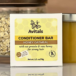 Honey Oatmeal Conditioner Bar with cocoa butter, daikon seed extract, quinoa and oat protein, and aloe extract