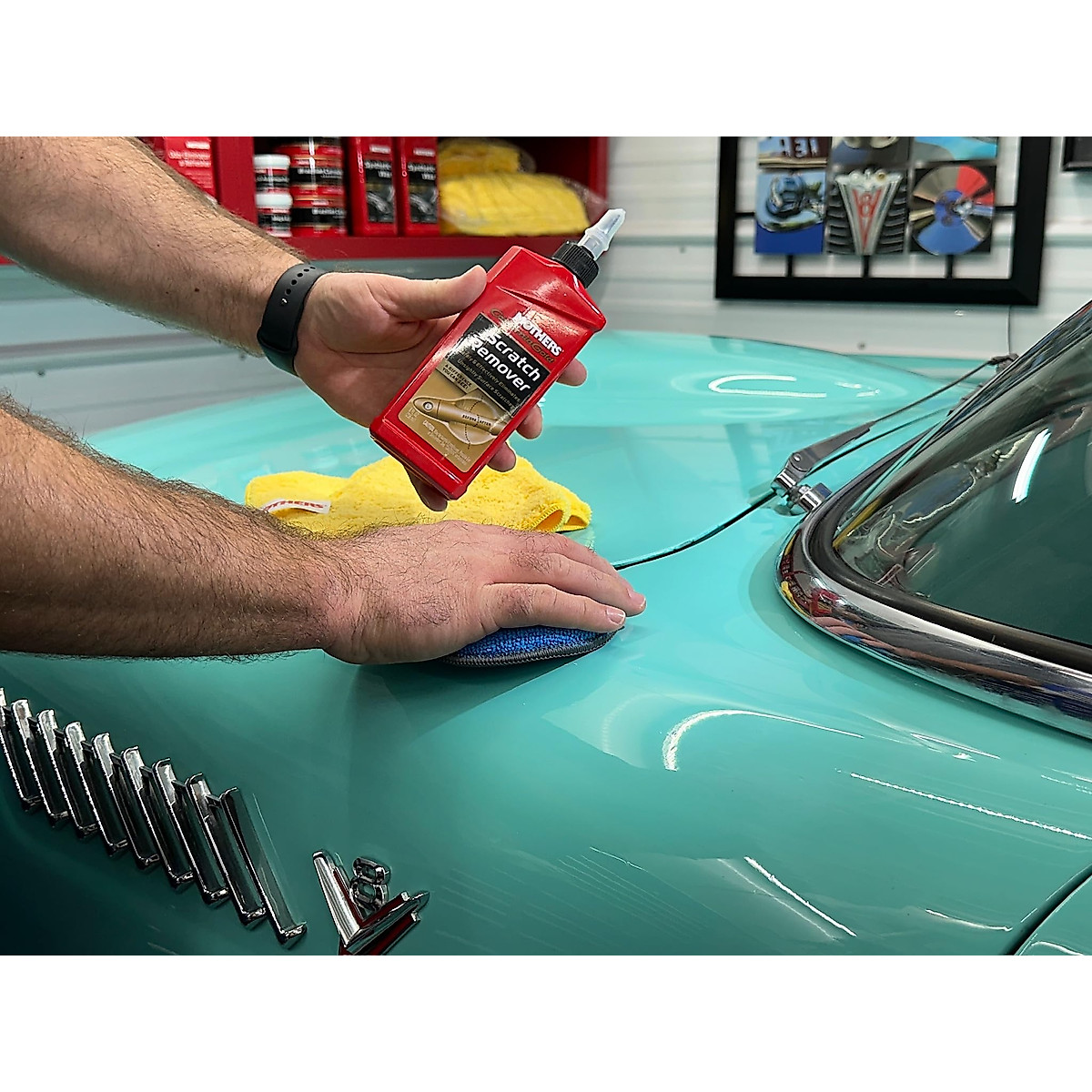 Mothers 08408 California Gold Scratch Remover - 8 oz.