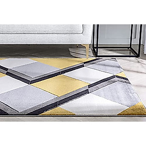 Well Woven Naya Gold Modern Geometric Diamond Boxes Pattern Area Rug