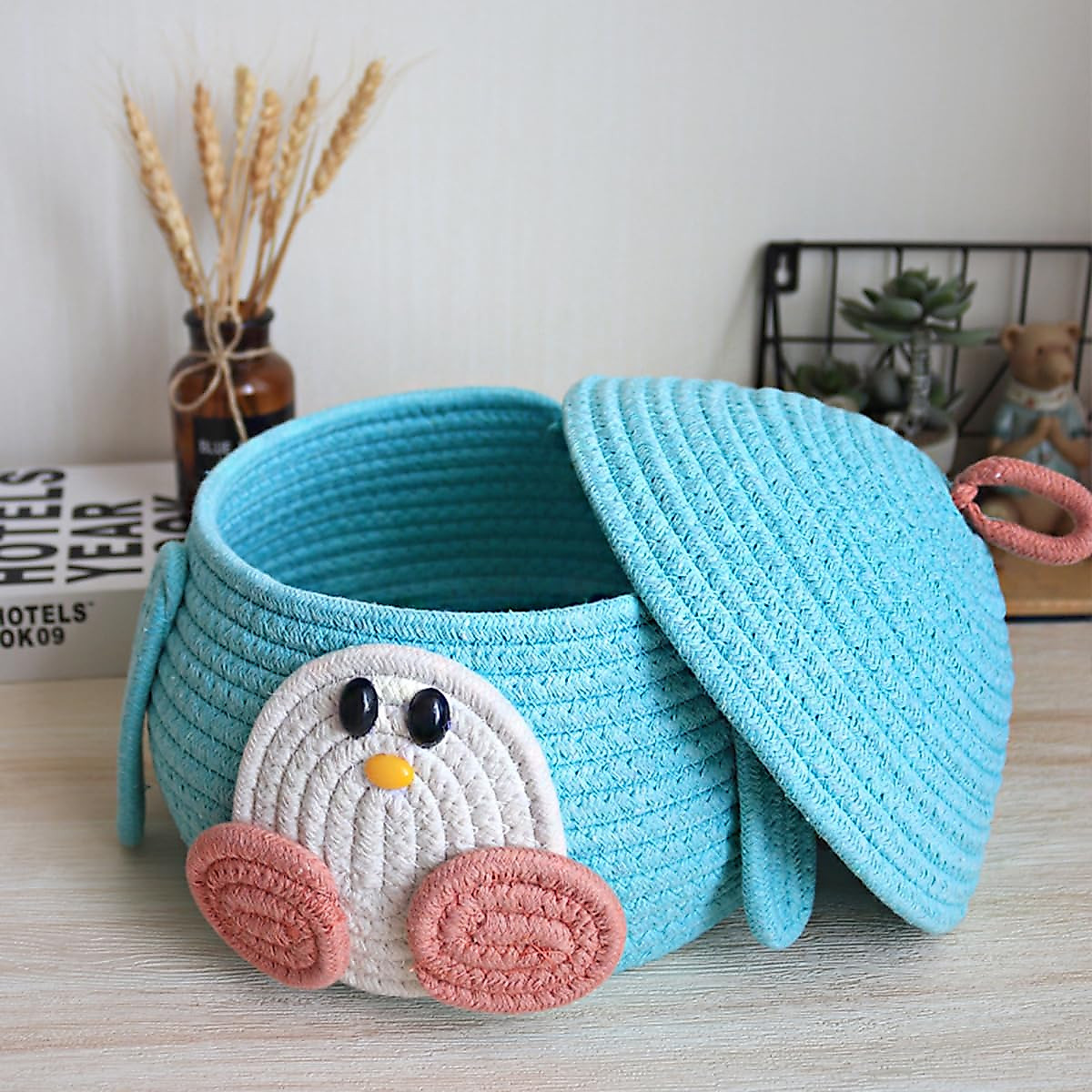 JARPSIRY Small Round Cotton Rope Woven Storage Basket with Lid, Cute Cartoon Animal Shaped Decorative Storage Bin Box, Caddy Organizer, Container for Snacks and Toys (Penguin)