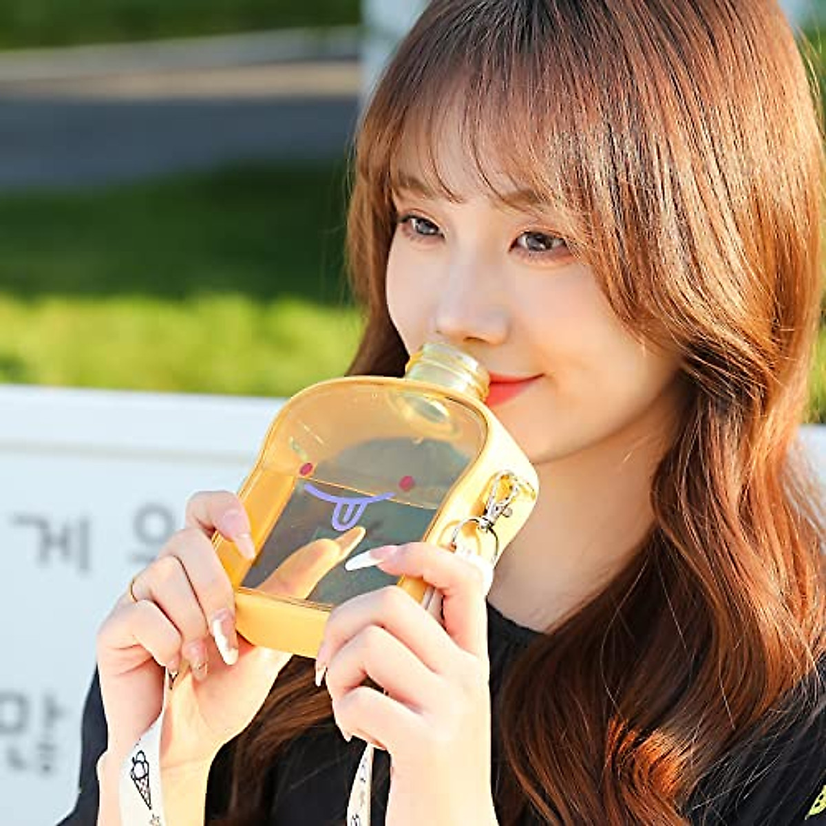 380ML/12.8 Oz Creative Toast Bread Water Bottle,Reusable Portable Leak-Proof Direct Drinking Juice Bottle with Adjustable Shoulder Strap for Beautiful Girls and Students (Yellow)