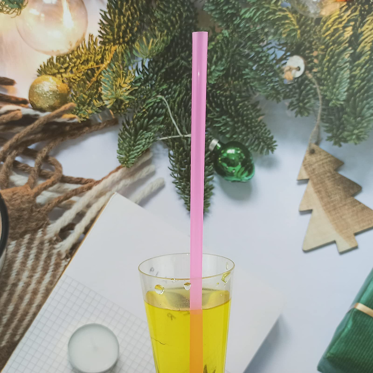 200PCS 10.2 Inches Disposable Decorative Pink Plastic Straws for Birthday Wedding Cocktail Party Supplies (0.23 * 10.2inch) (Pink)