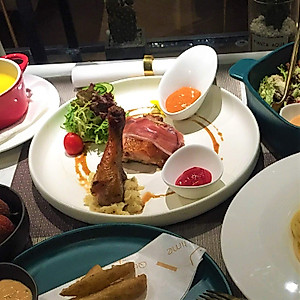 Holitika Sushi Soy Sauce Dish - Dipping Bowls Set, White Porcelain Dipping Sauce Bowls/Dishes for Soy Sauce, Ketchup, BBQ Sauce or Seasoning- 1 Oz,Set of 6,D2