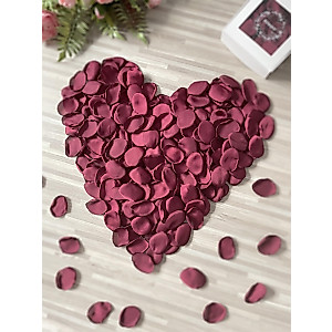 Karoro 300pcs Silk Rose Petals Burgundy Flower Petals for Wedding Flower Girl Basket Aisle Scatter Dinner Table Centerpieces Party Bridal Shower Romantic Night Decoration
