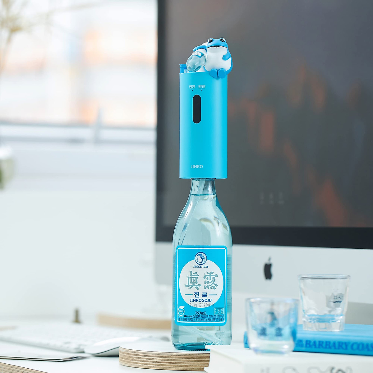 Jinro Soju Dispenser with 2 pcs of Soju Glasses, Automatic Drink Dispenser for Soju Only, Classic Soju Brand Merch, Korean Soju, Funny Gifts, Silicone Tube 2 Sizes, C-TYPE Charging [OFFICIAL LICENSE]