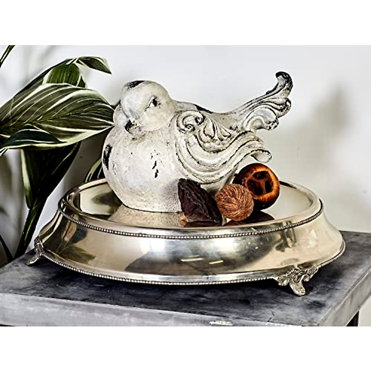 Deco 79 Traditional Stainless Steel Round Cake Stand, 18" x 18" x 4", Silver