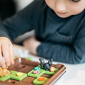 SmartGames Squirrels Go Nuts! Travel Game for Ages 6-Adult