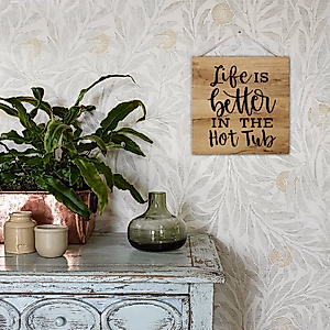 Funny Bathroom Pallet Sign Life is Better in The Hot Tub Rustic Wooden Plank Hanging Sign with Sayings Quote Country Bathroom Wall Sign Wall Hanging Decor for Bathhouse Toilet 12in