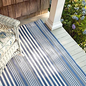 Dash and Albert Rugby Stripe Indoor/Outdoor Area Rug - 3' x 5' Denim - Striped Handwoven Washable Accent Rug - Durable, Lightweight, Fade Resistant, High Traffic Areas Sunroom, Deck, Kitchen, Patio