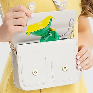 BORDSTRACT Baby Travel Pee Potty, Portable Baby Child Potty Urinal Emergency Toilet Baby Travel Urinal Convenient Pee Potty Toilet for Camping Car Travelling (Boy)