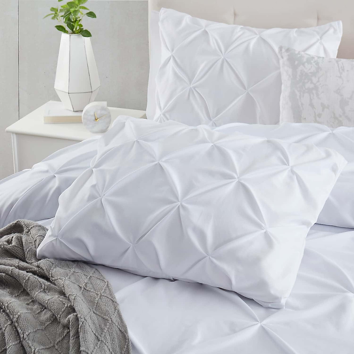 Nestl White Duvet Cover Queen Size - Pintuck Queen Duvet Cover Set, 3 Piece Double Brushed Duvet Covers with Button Closure, 1 Pinch Pleated Duvet Cover 90x90 inches and 2 Pillow Shams