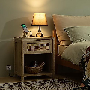Bacyion Nightstands Set of 2 with Charging Station - Farmhouse Wood Night Stand with Drawer and Storage Shelf, Accent Bedside Table with USB Ports & Outlets, Boho End Table Side Table for Bedroom