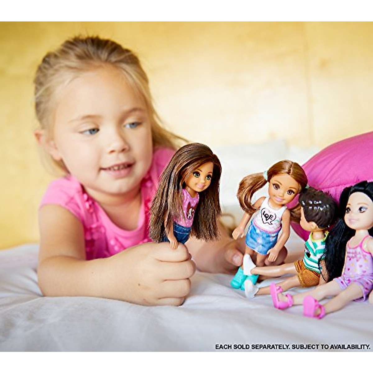 Barbie Butterfly-Themed Chelsea Doll with Cardboard Butterfly Net