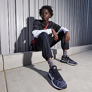 Nike Mens Air Max Flyknit Racer DJ6106 001 Oreo - Size 10.5 Black/White