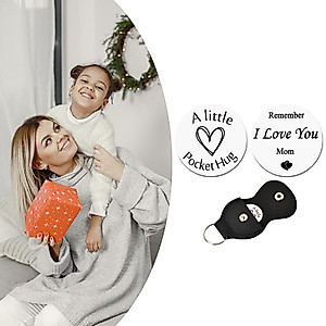 Pocket Hug Token Keychain Gifts for Mom Mother Birthday Mothers Day Gift from Daughter Son Long Distance Relationship Gifts Double Sided Pocket Hug Coin with PU Leather Keychains for Mom Women