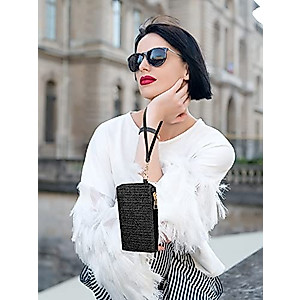 4 Pcs Summer Beach Tote Casual Foldable Mesh Tote Bag Shoulder Handbags Woven Straw Purse Bohemian Wristlet Purses for Women Zipper Wristlet Wallets Straw Clutch Bag for Girls Picnic Vacation