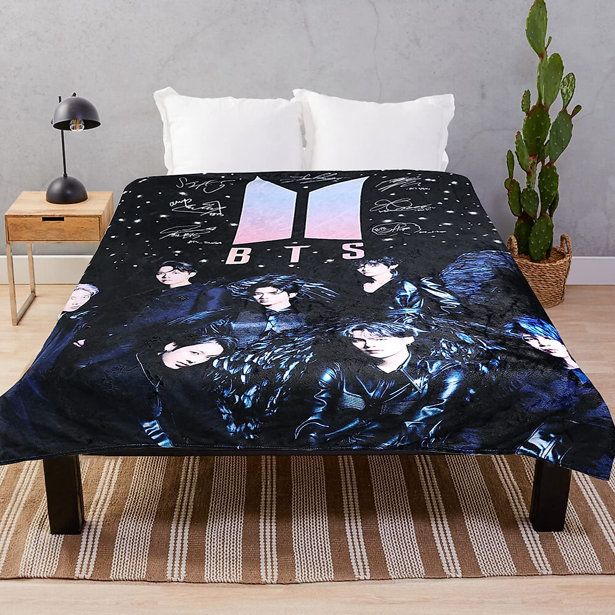 Kpop Blankets Bangtan - Soft Blanket Ultra Cozy Plush Warm Lightweight Hypoallergenic Black Throw Gifts Merchandise Anti-pilling Flannel 50x60 in