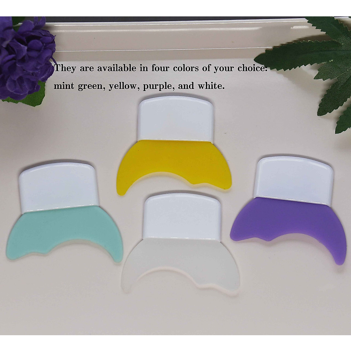 LORMAY 2 Pcs Mascara and Eyeshadow Guard Shields, Auxiliary Tool Pads for Eyelash and Cat Eyes Makeup (Mint Green)