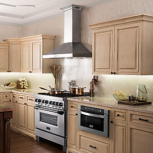 ZLINE 30 in. Convertible Vent Wall Mount Range Hood in Stainless Steel with Crown Molding (KL3CRN-30)