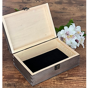 1st Birthday Commemorative Chest: Personalized 18th Birthday Capsule, Exclusive Keepsake Box, Baby's Milestone Library, Unforgettable Wedding Anniversary Tribute