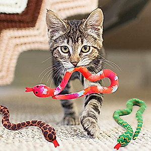Snake Catnip Toys Kitten Supplies Interactive Catnip Toys for Indoor Cats Snakes Cat Toy Gift for Cat Lovers Dental Health Chew Toy Set of 3