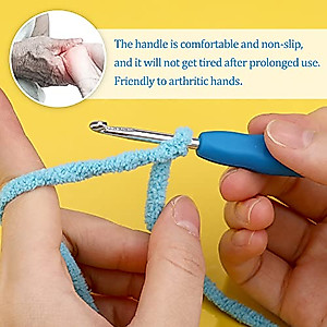 4 mm Crochet Hook, Ergonomic Handle for Arthritic Hands, Extra Long  Knitting Needles for Beginners and Crocheting Yarn (4 mm)